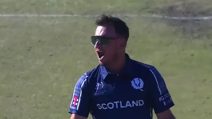 Chris Greaves's 5/53 decimates OMN