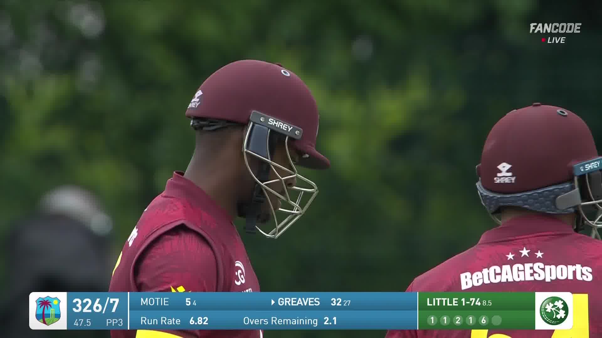 Six! Justin Greaves Hits It Hard To Clear The Boundary