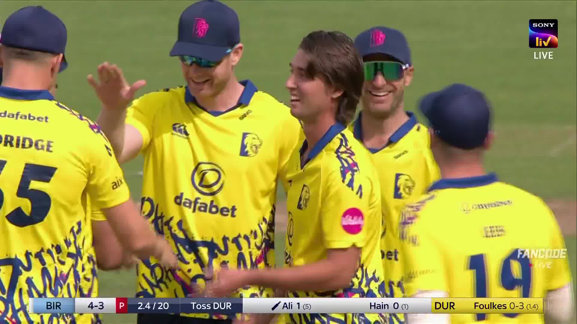 Wicket! Ben Raine Take A Well-Judged Catch To Dismiss Moeen Ali
