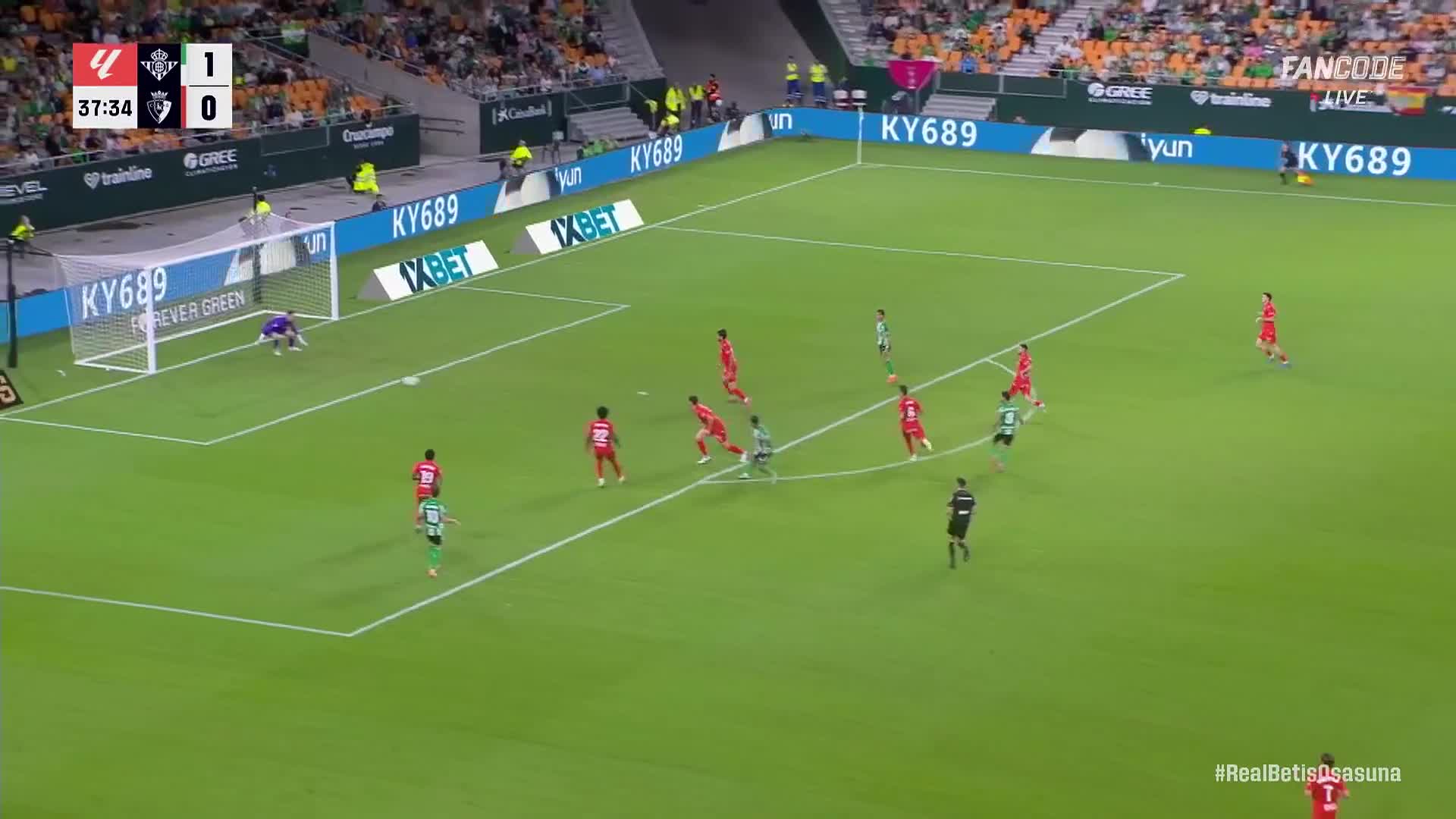 Goal! Cucho Hernández Fires Spectacular Right Footed Strike From ...