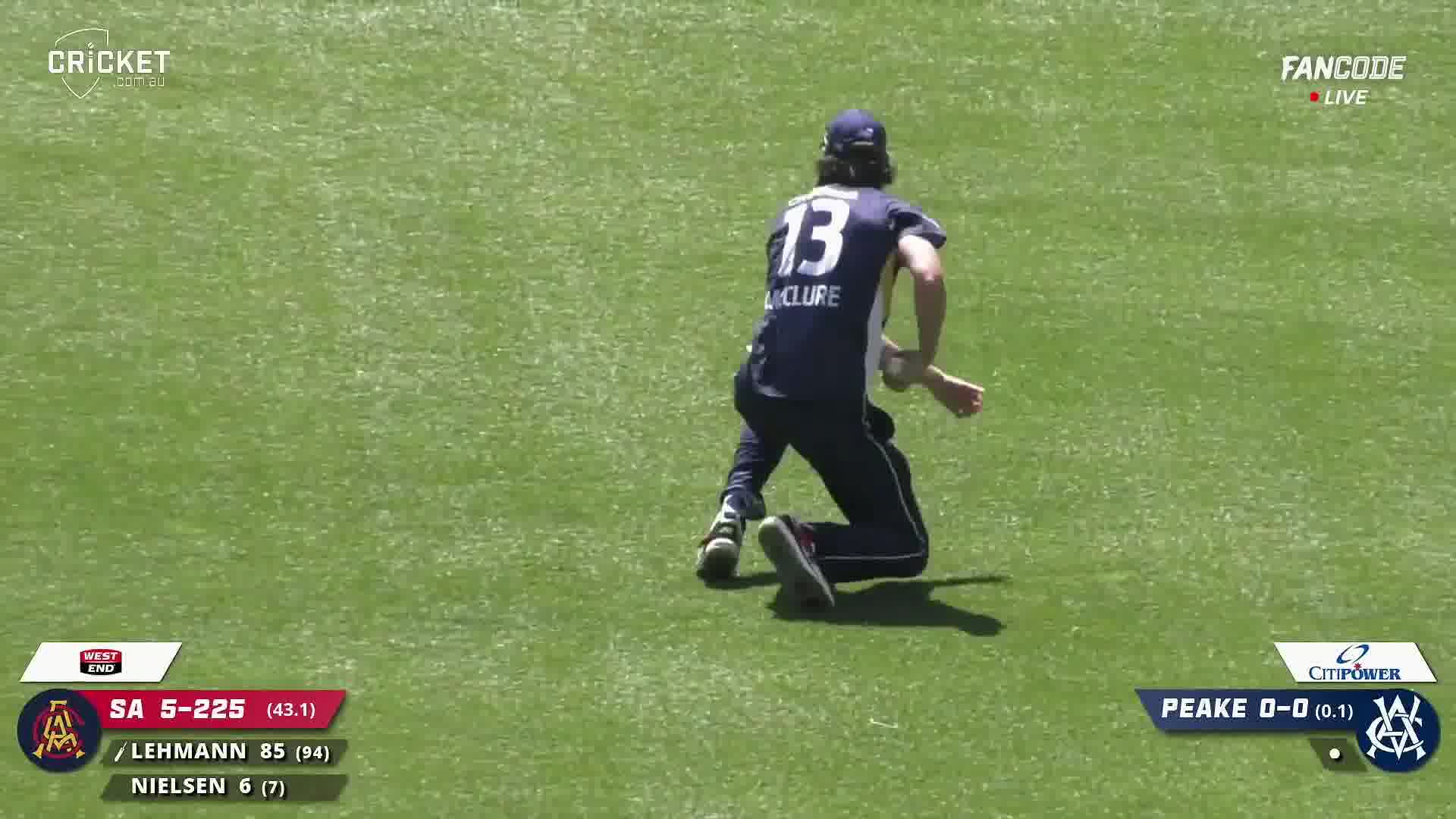 Wicket! Oliver Peake Gets The Big Fish, Jake Lehmann Departs