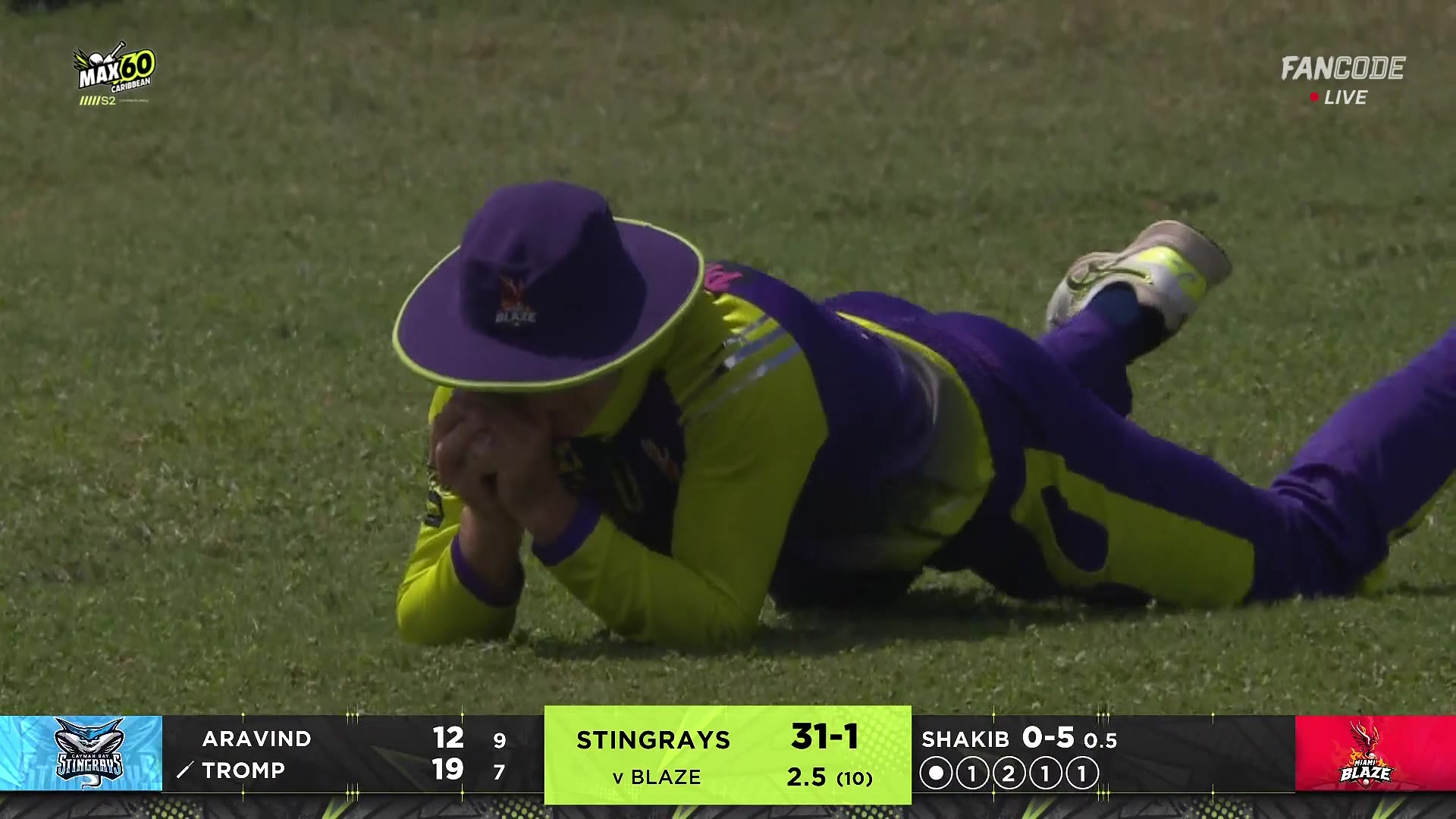 Wicket! Tom O’Connell Takes a Brilliant Catch To Dismiss Matthew Tromp