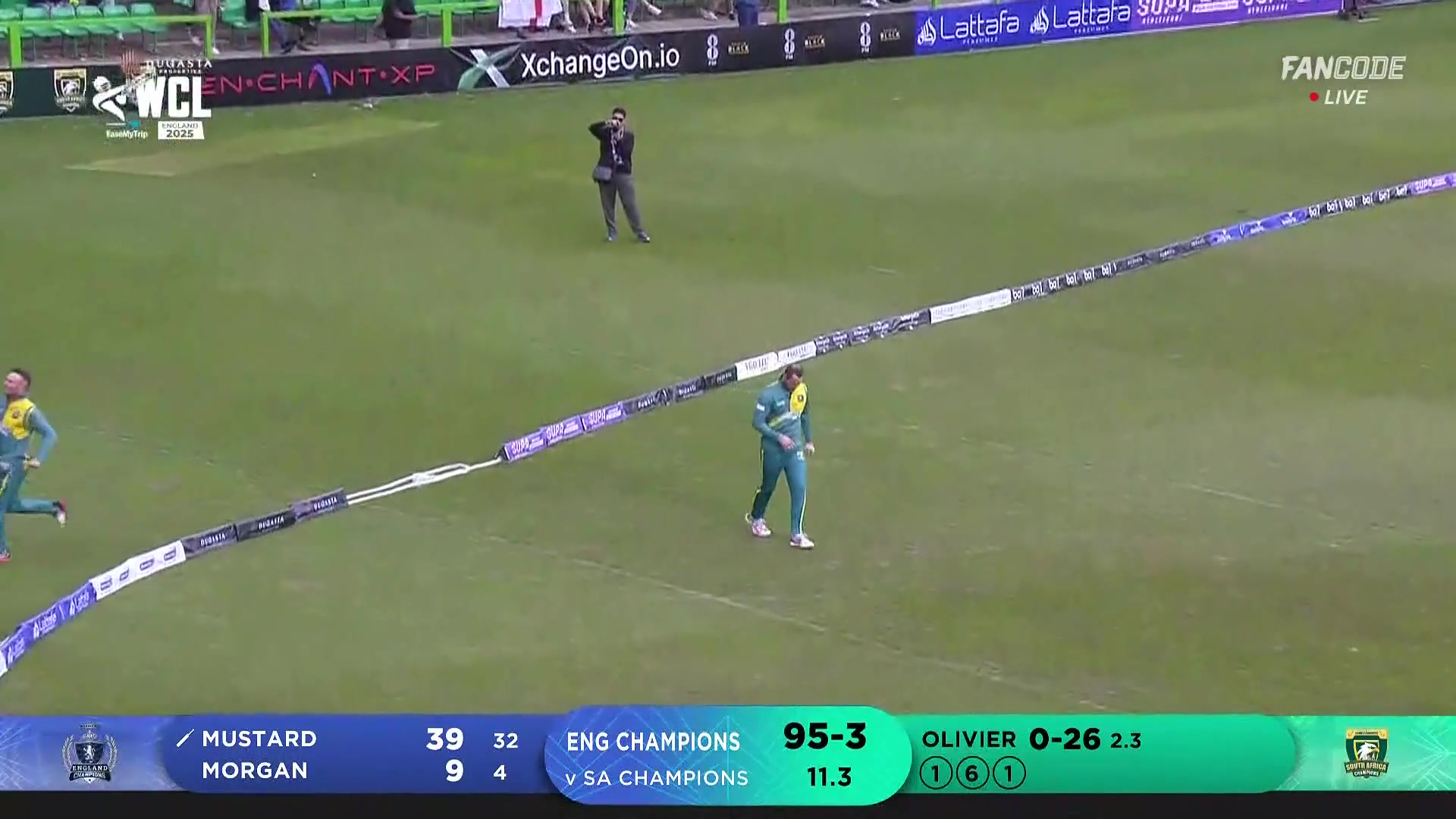 Wicket! Enwee Grabs A Crucial Catch, Mustard Walks Back