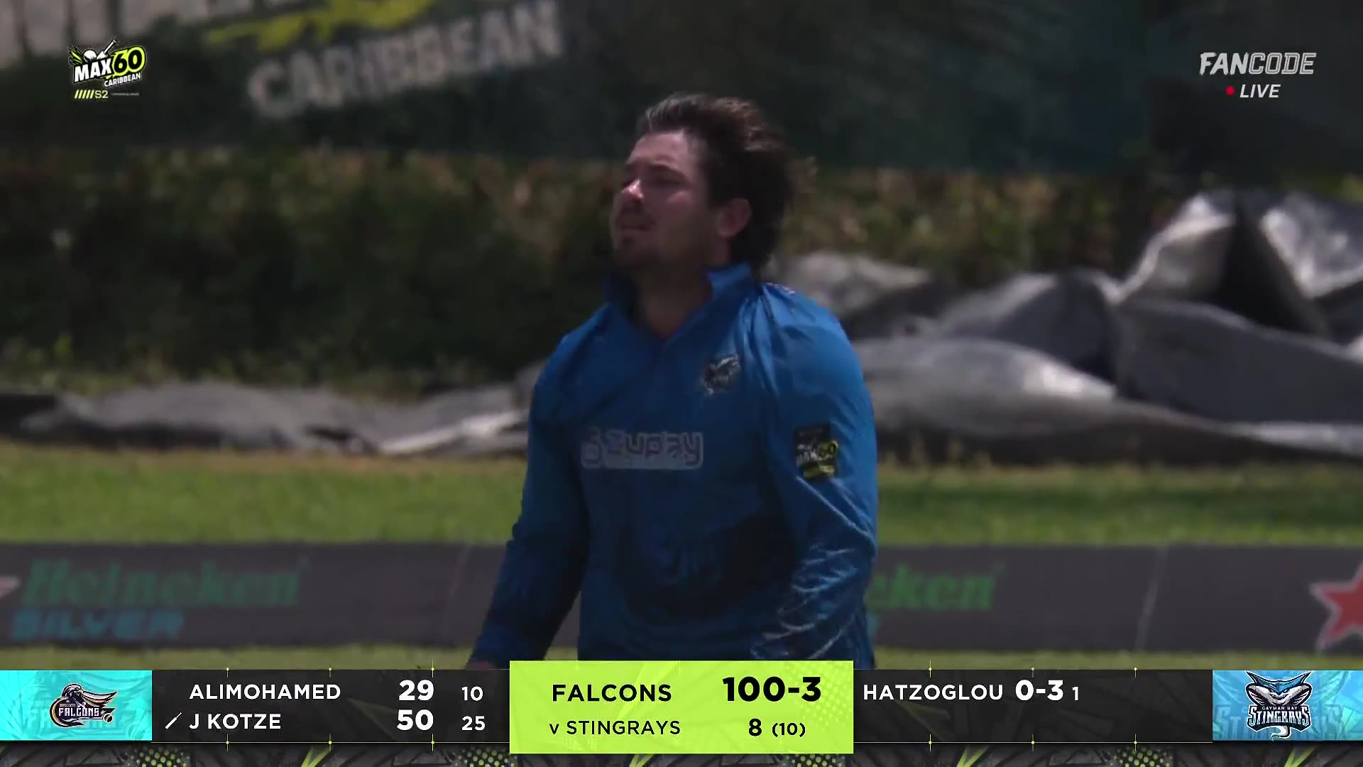 Wicket! Matthew Spoors Snatches One Out Of Thin Air To Dismiss JP Kotze