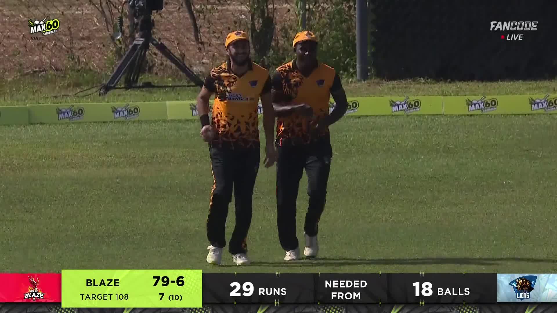 Wicket! Kesrick Williams Hits It Straight Into The Hands Of Mehran Khan ...