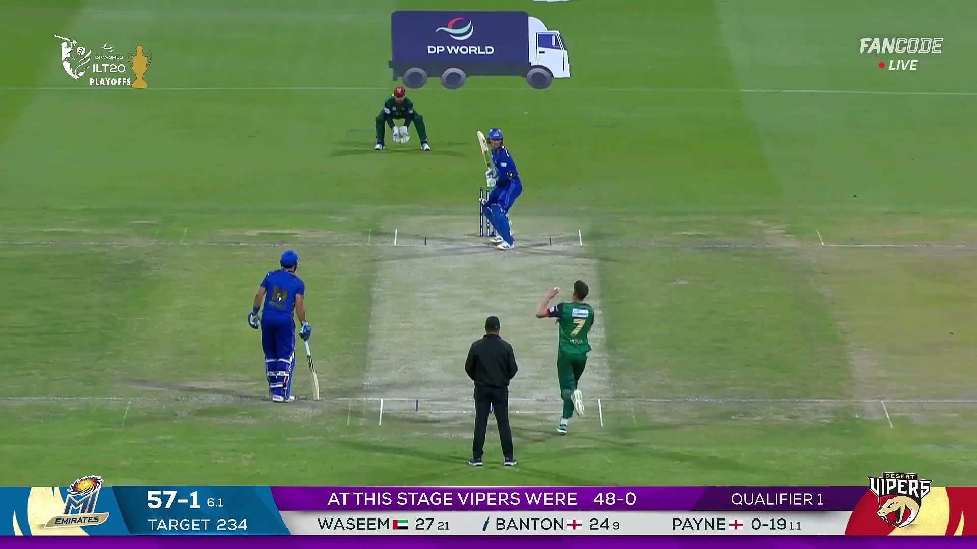 Six! Tom Banton Punishes Width Outside Off With Ferocious Swing To ...