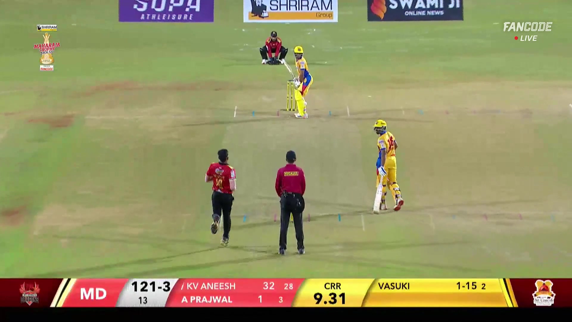 Wicket! Incredible Return Catch By Nihal Ullal, Aneesh KV Walks Back To ...