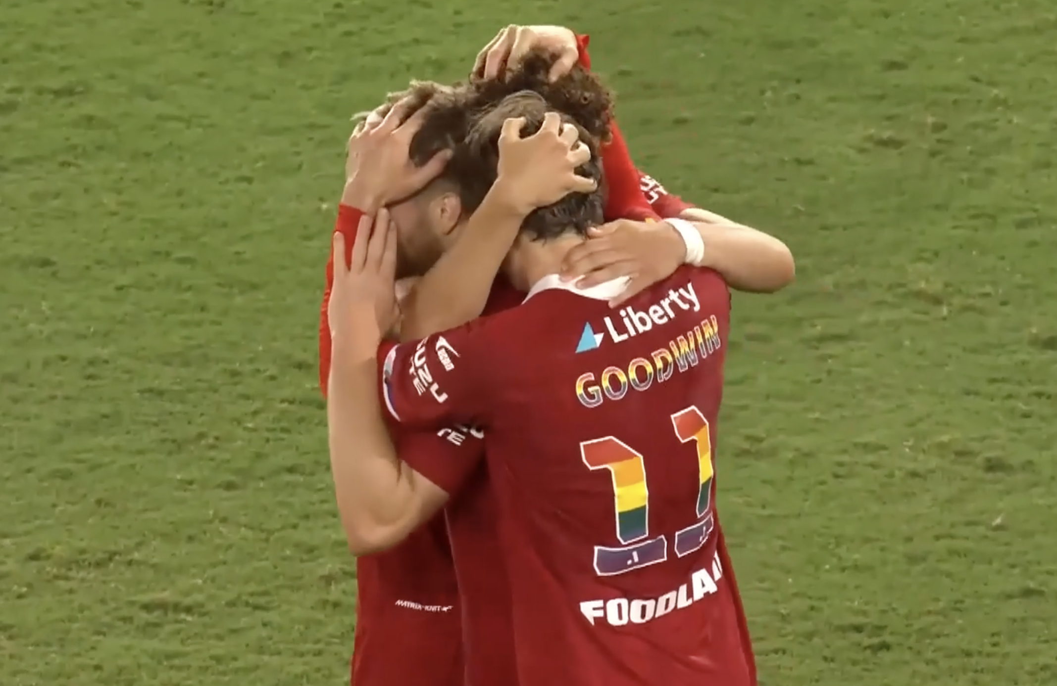 Adelaide United 2-1 Melbourne Victory | Round 13