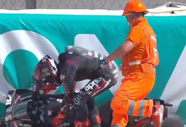 Early Setback! Jorge Martin crashes in Warm Up
